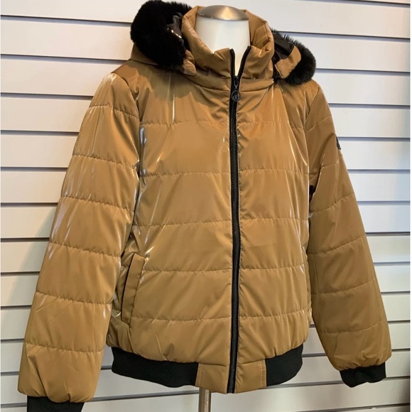 Dolcezza | Jackets & Coats | Dolcezza Camel Hooded Puffer Size Sm | Poshmark